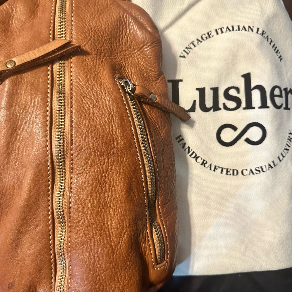 Beautiful Lusher Italian Leather Sling Bag. - Gem